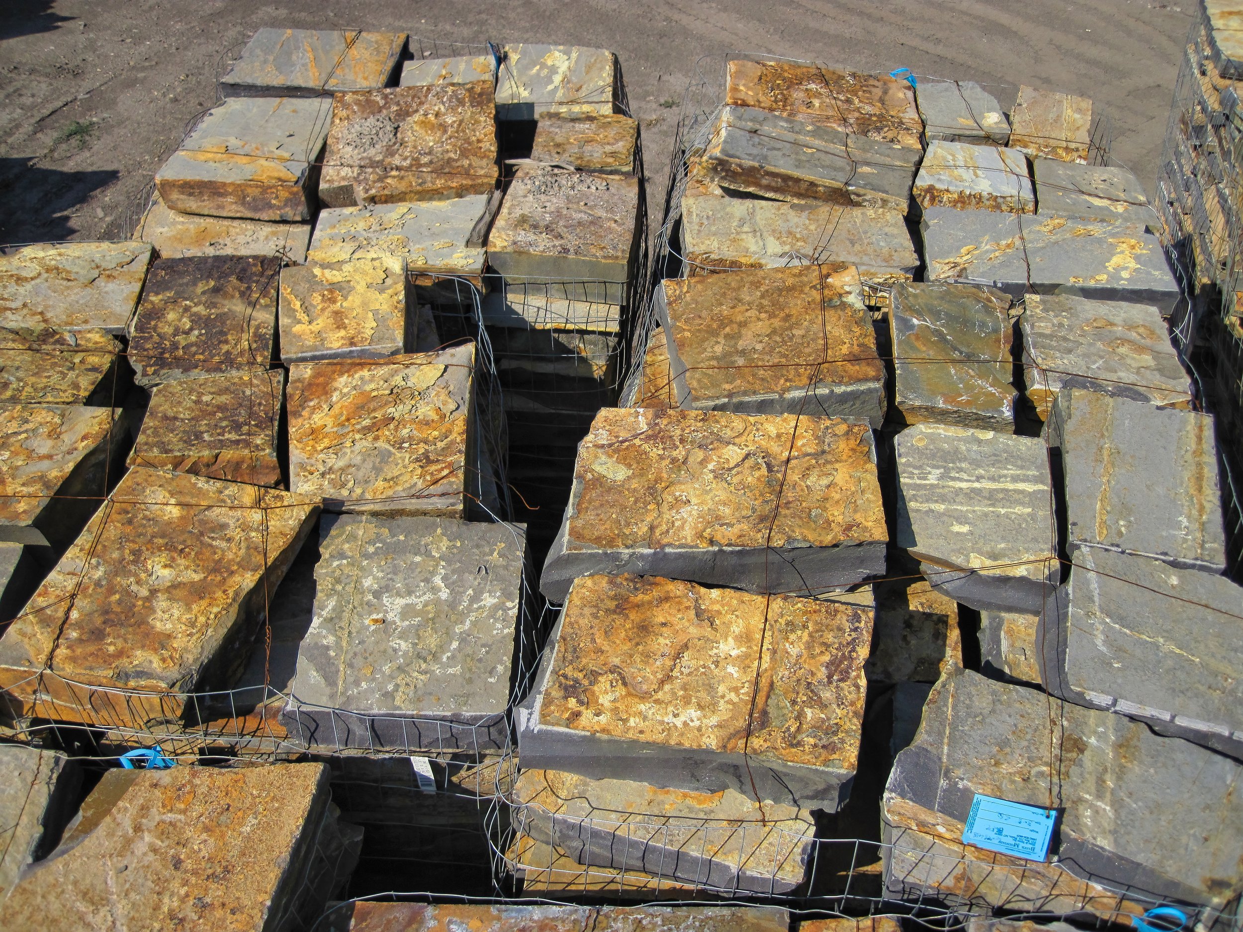 Gallery 3 — Block Mountain Stone