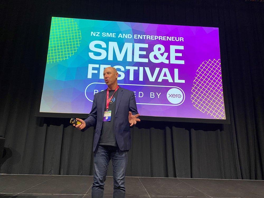Keynote Speaking Services | Ian Cartwright