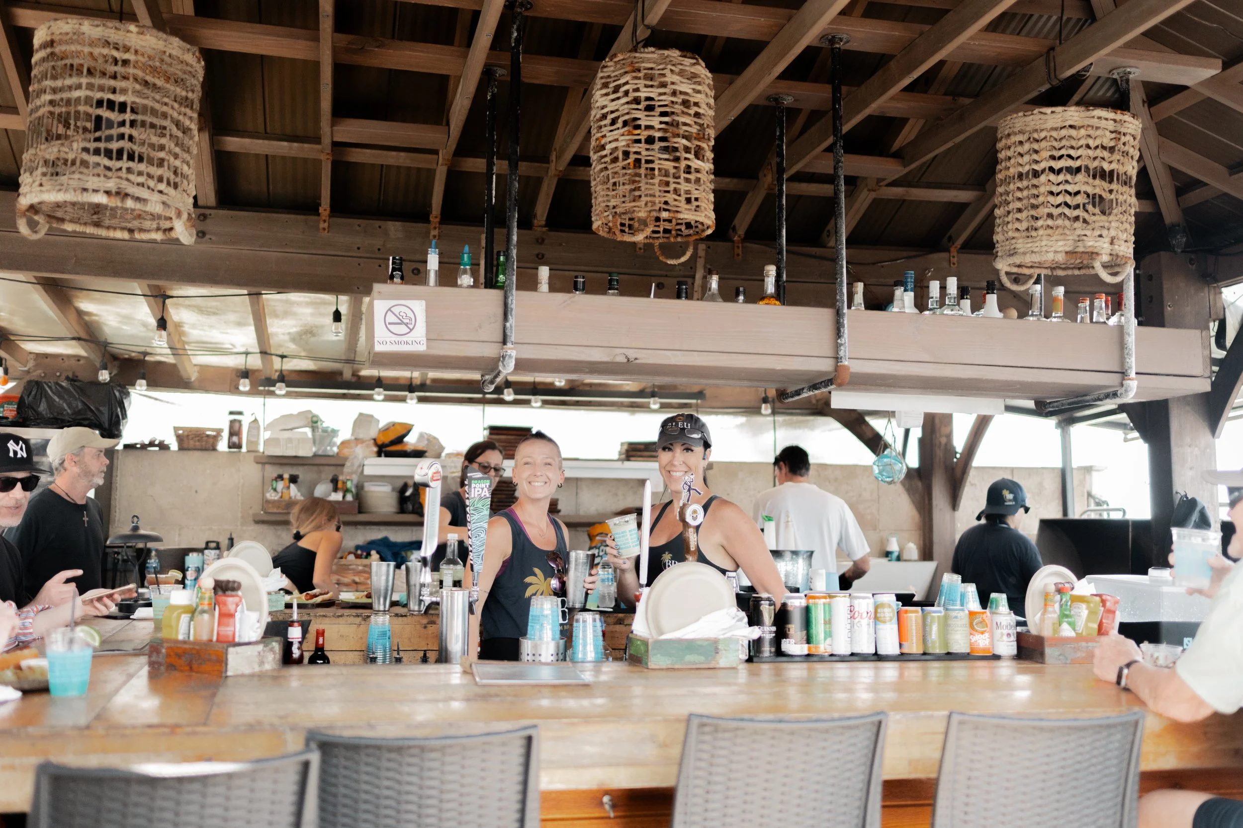 BB's Beach Bar — BLEU