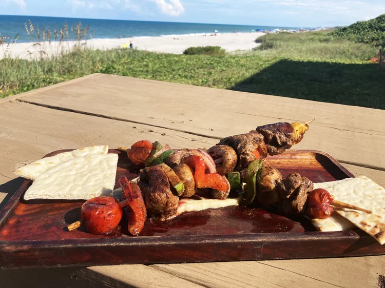 BB's Beach Bar — BLEU