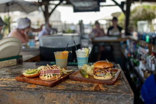 BB's Beach Bar — BLEU