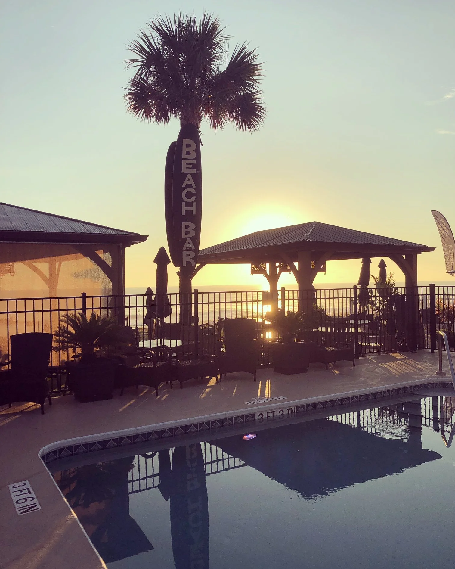 BB's Beach Bar — BLEU