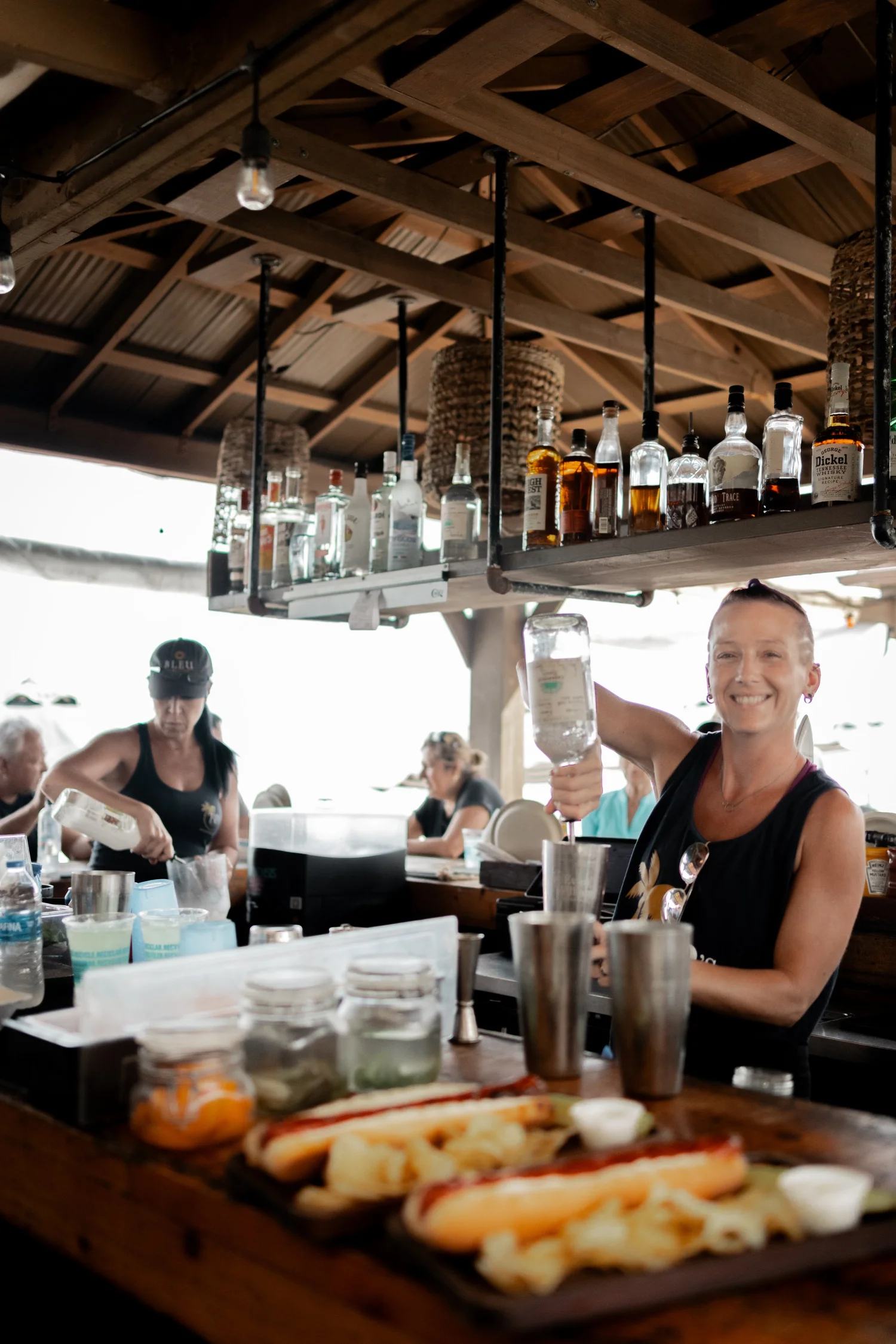 BB's Beach Bar — BLEU