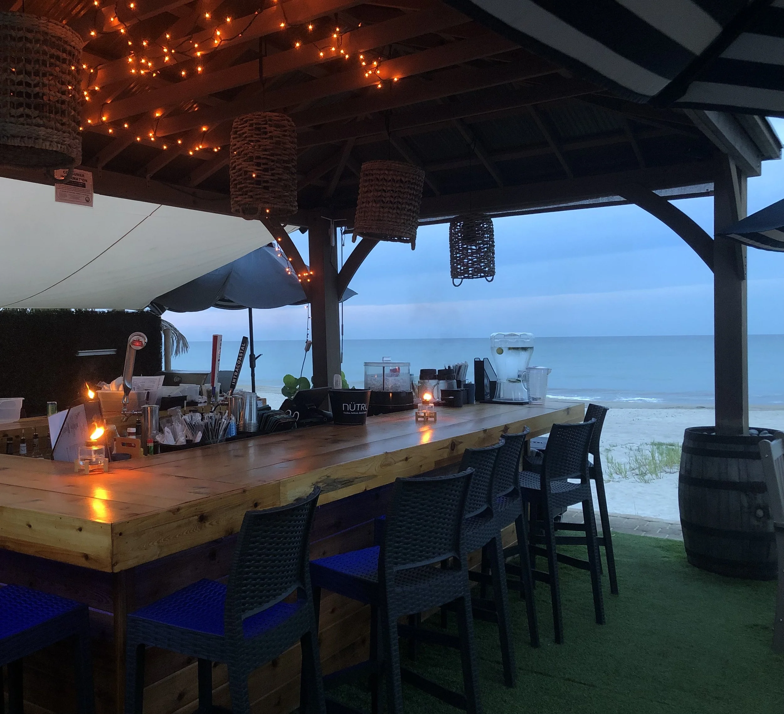 BB's Beach Bar — BLEU