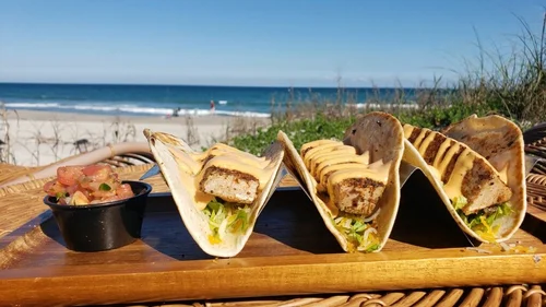 BB's Beach Bar — BLEU