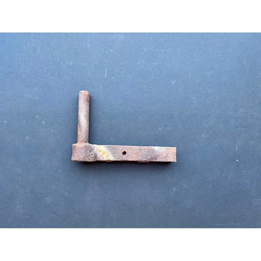 ANTIQUE WALL HINGE PIN — ANTIQUITIES