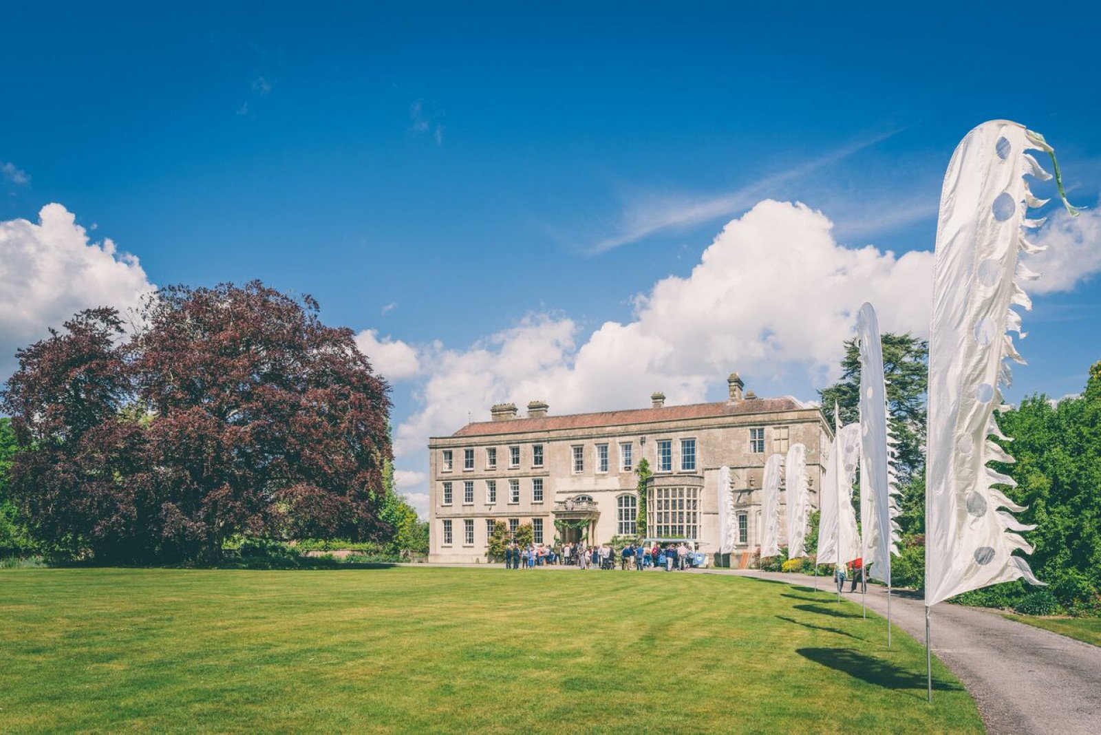 Elmore Court | Luxury Weddings — Luxury Weddings UK
