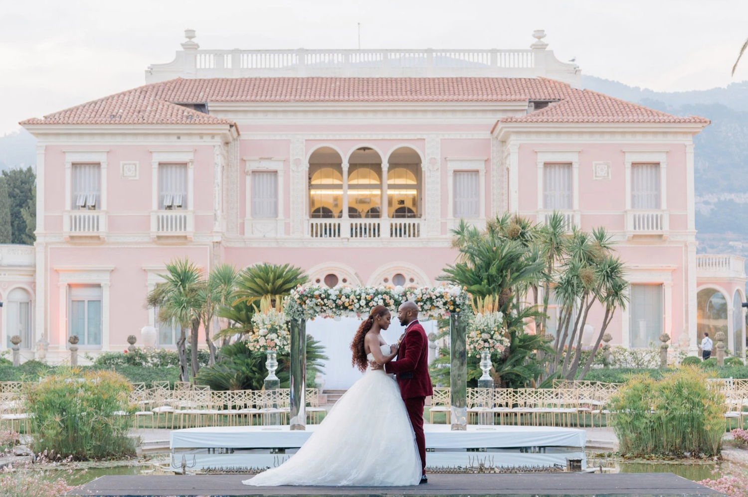 18 French Wedding Venues With Accommodation For All Your Guests ...