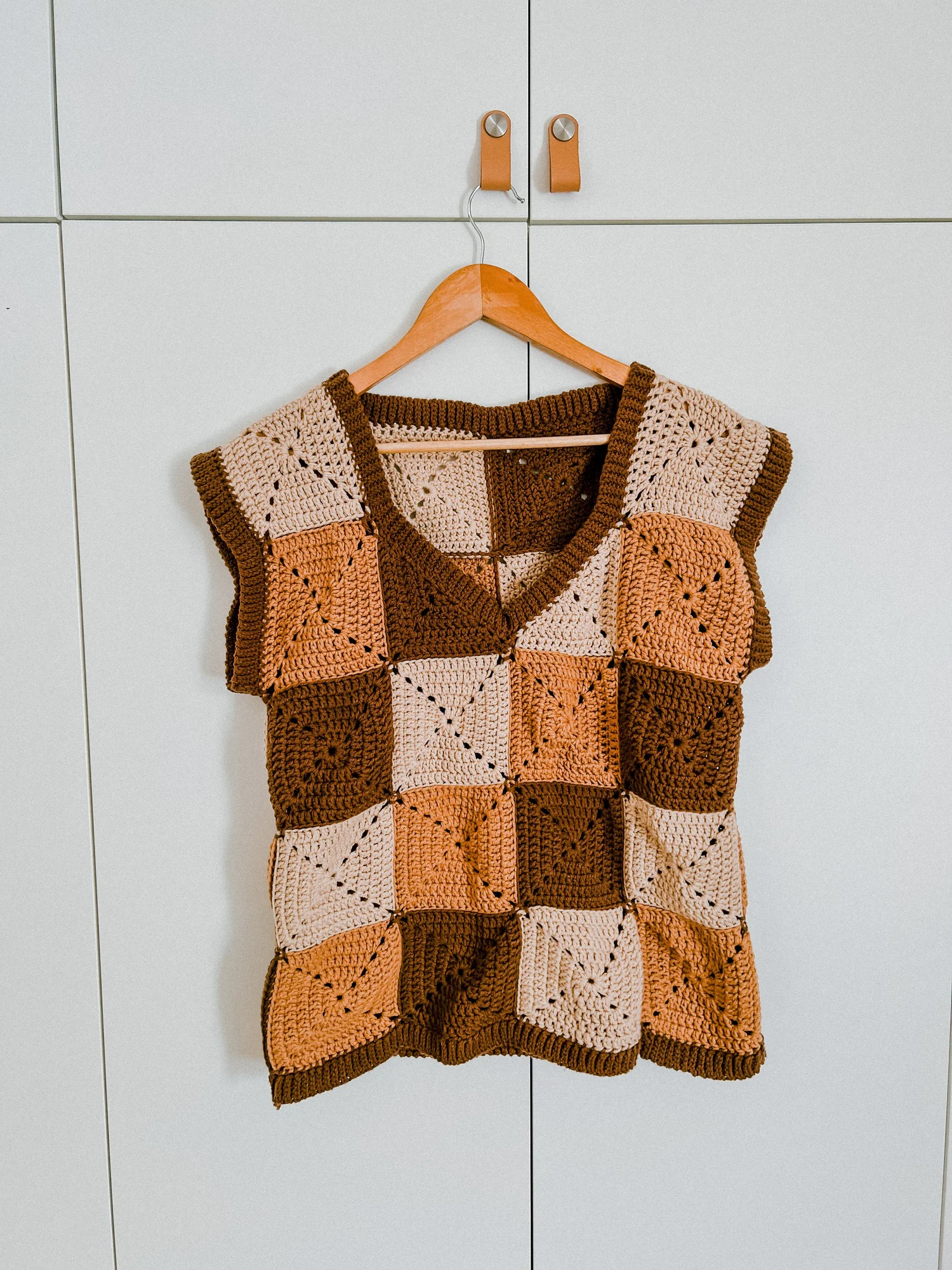 Crochet Vest (FREE PATTERN) — AISHA BA