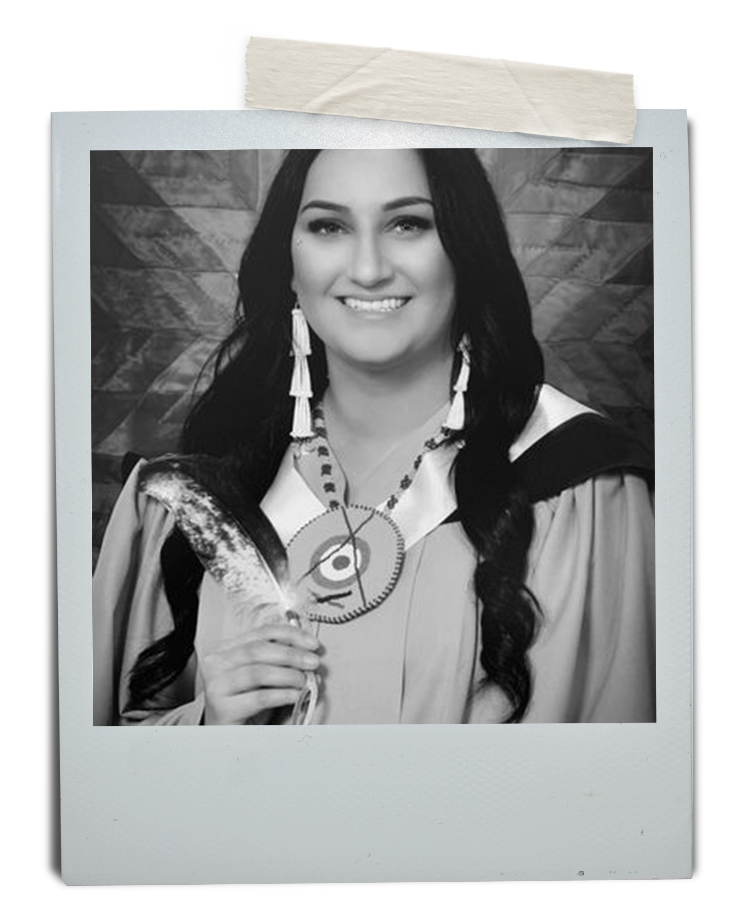 Alicia Morrow Biography — pîkiskwêwin