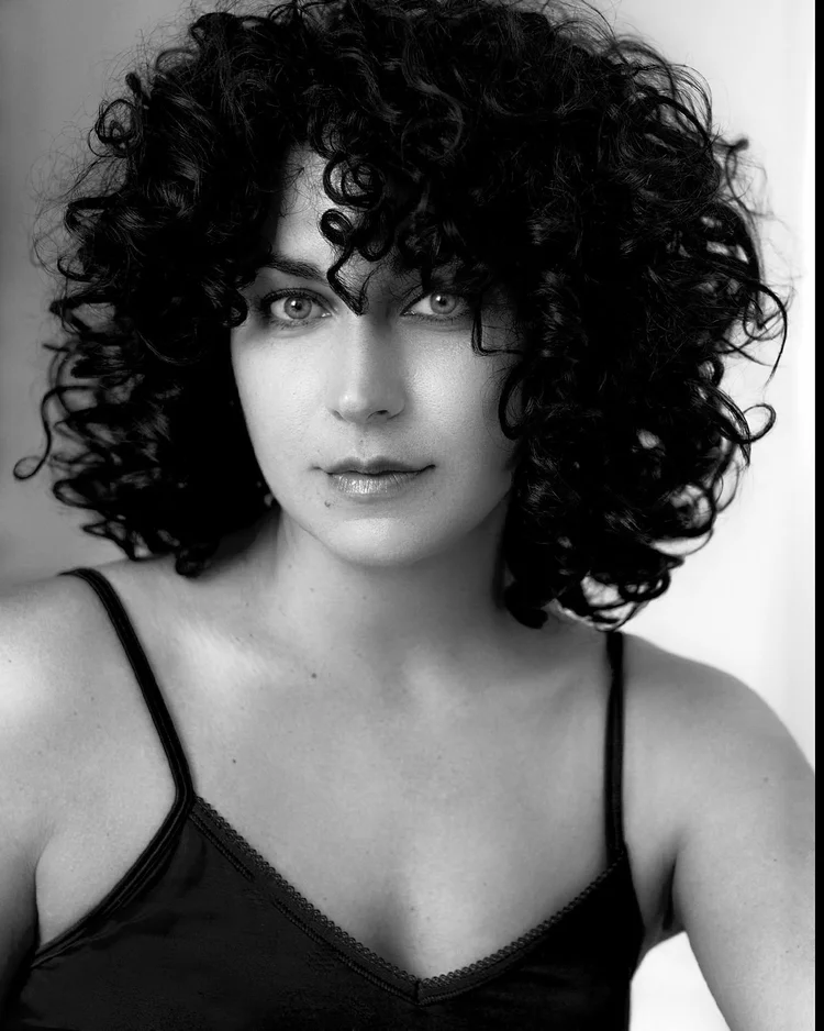 Bold Black & White Portraits | Robin Godfrey | No BS Photography