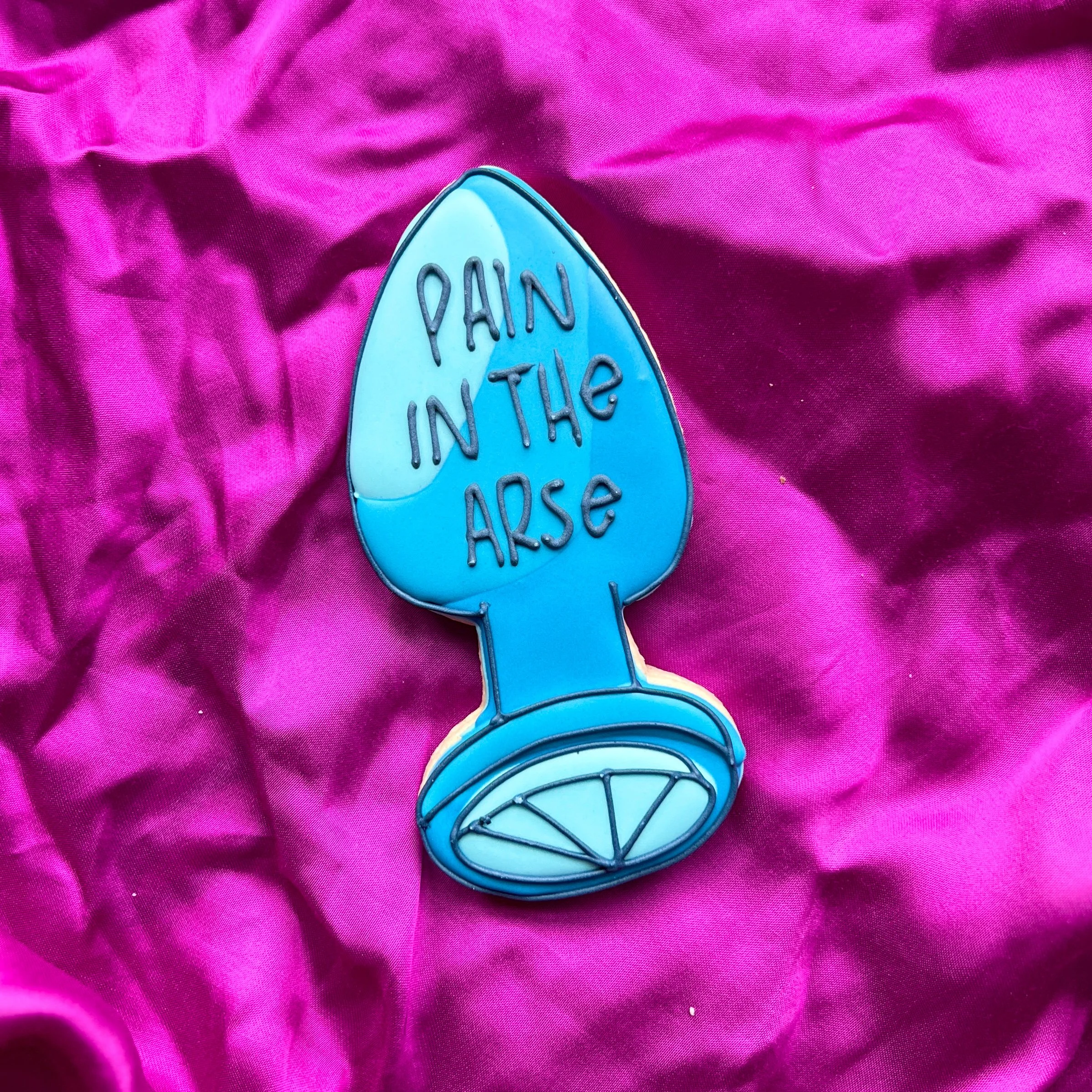 Rude Cookies: Retro Cakes and Custom Cookies made in Glasgow