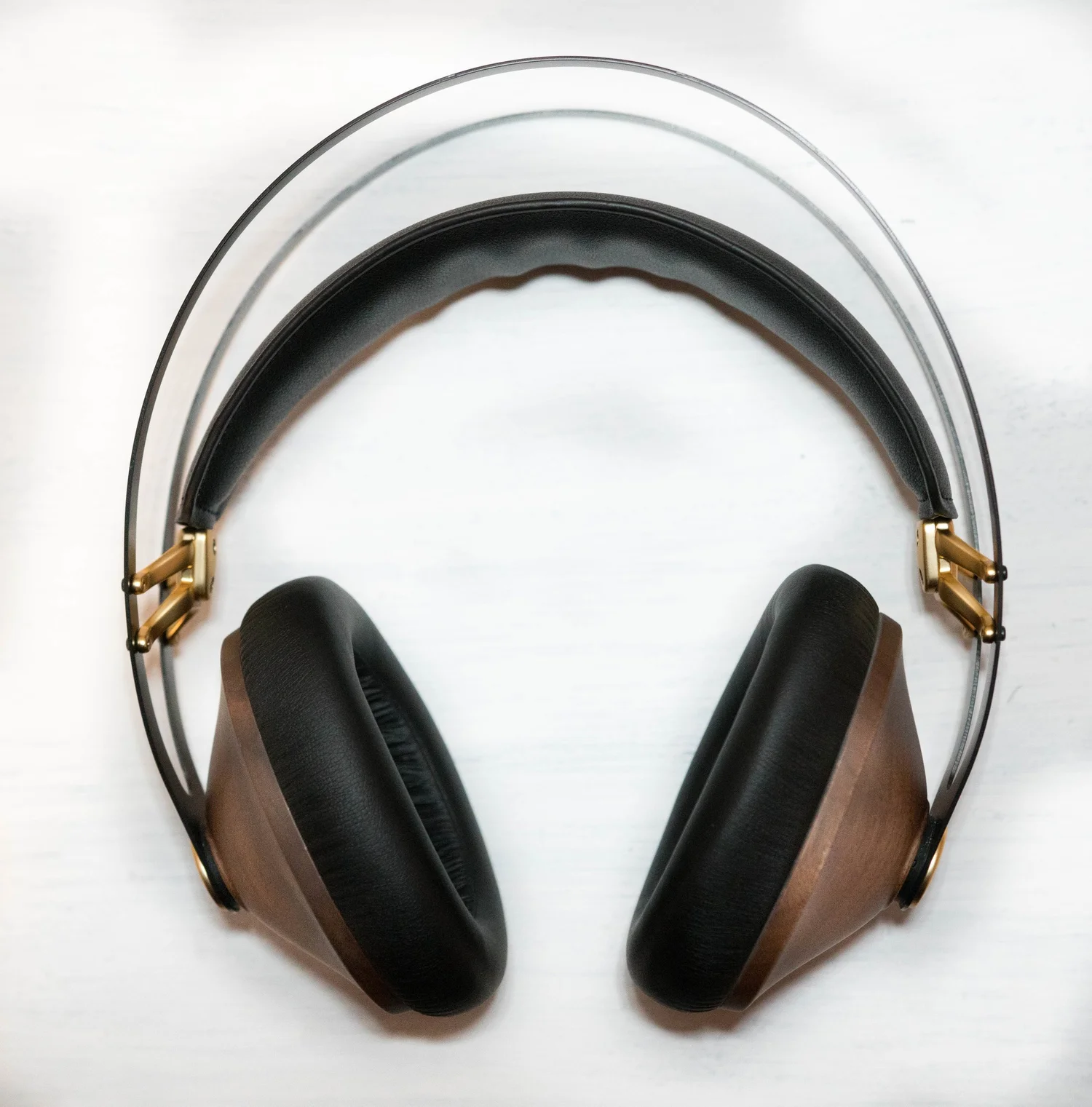 Meze 99 Classics Review - Over Ear Headphones — Audiophile ON