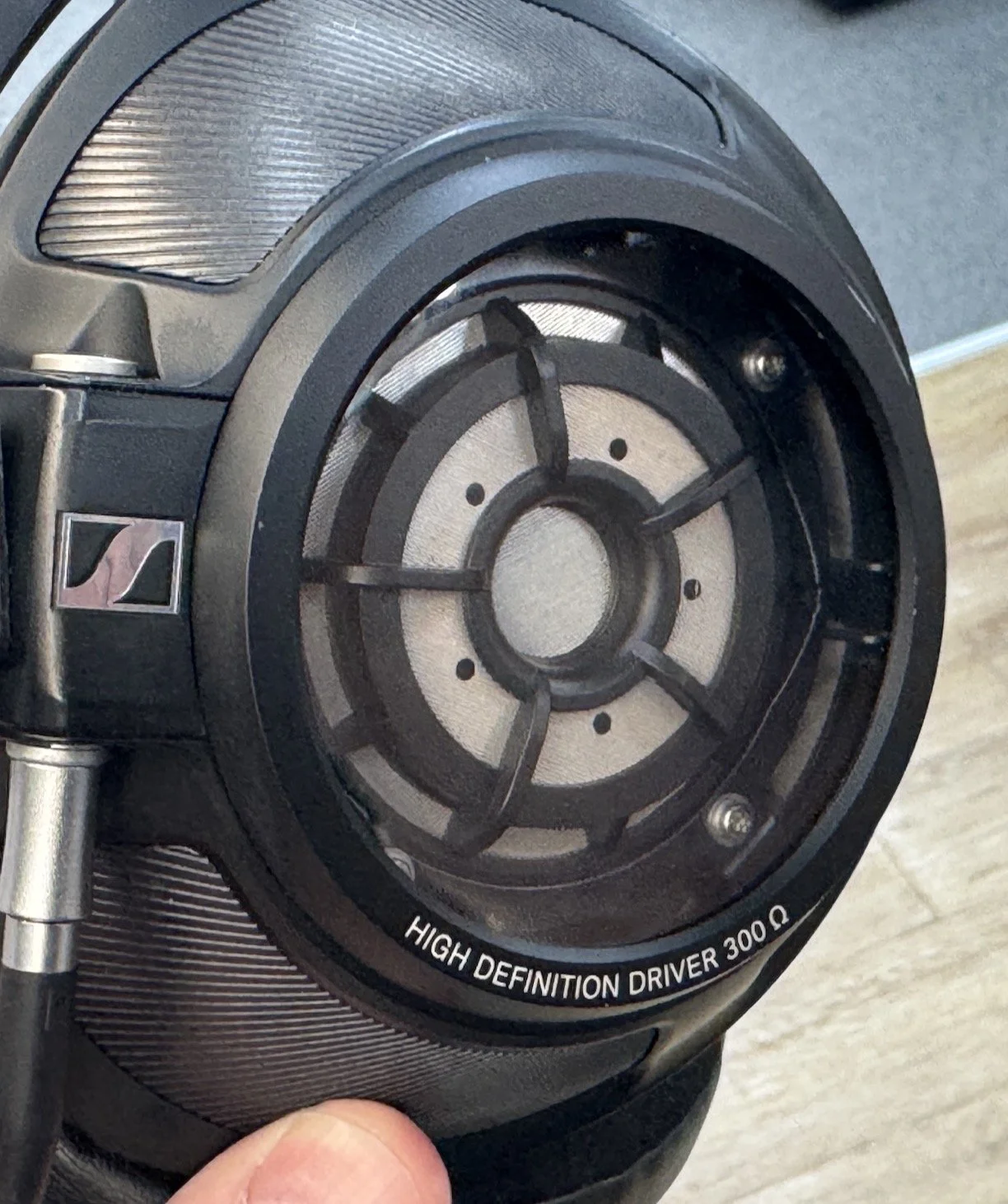 Sennheiser HD820 Headphone Review — Audiophile ON