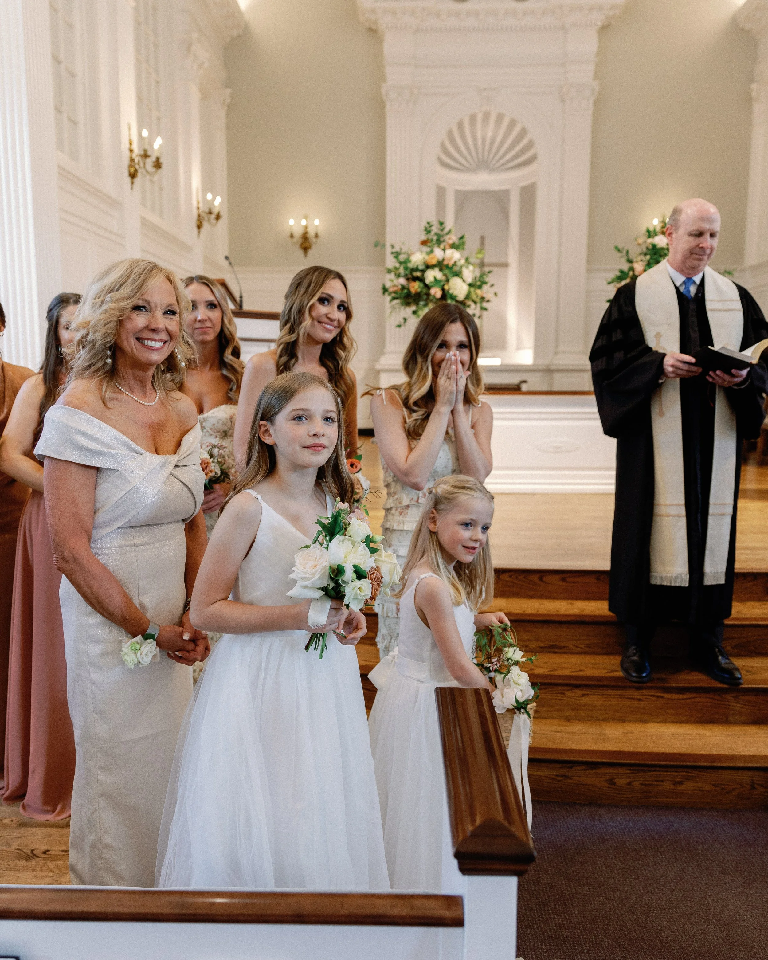 How to Achieve Candid Wedding Photos — MAYA CRAWFORD PHOTO