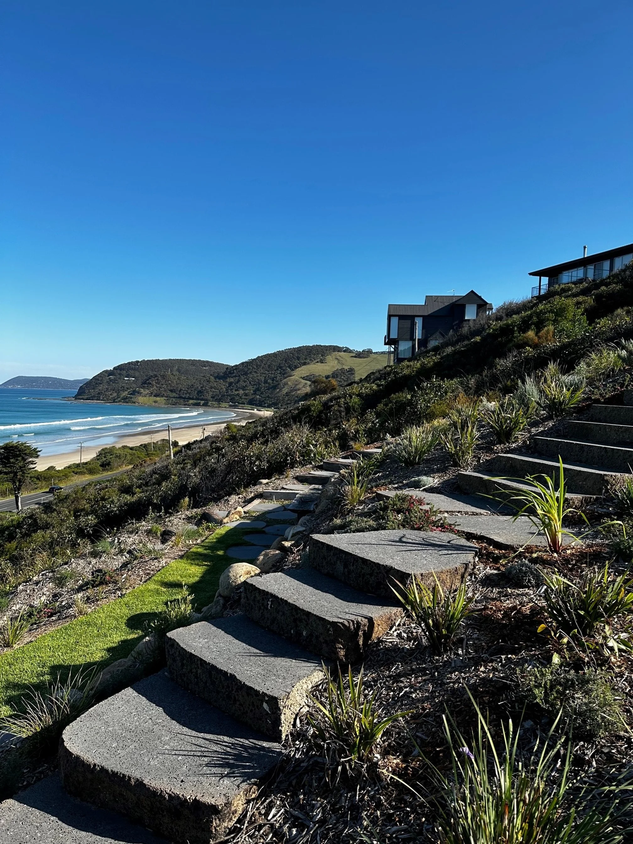 Eastern View — Budling Design