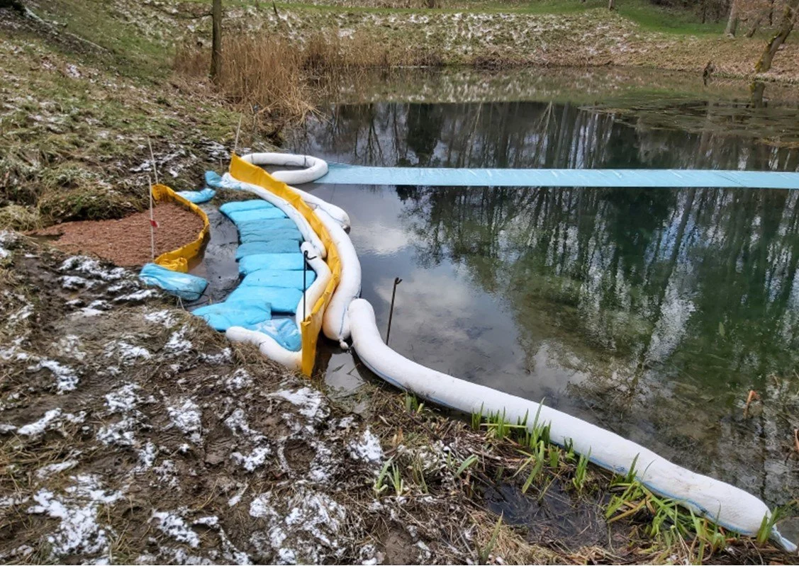 Spill Kits for pollution prevention — Oracle