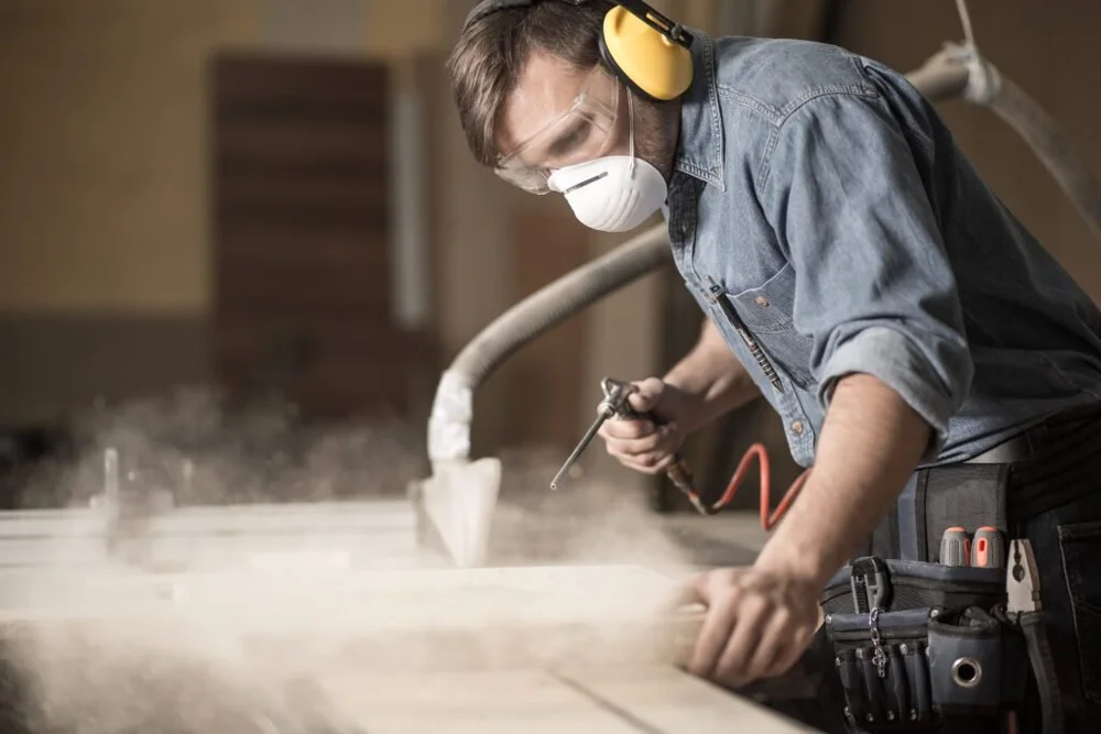 Wood Dust Exposure - Assessment and control — Oracle