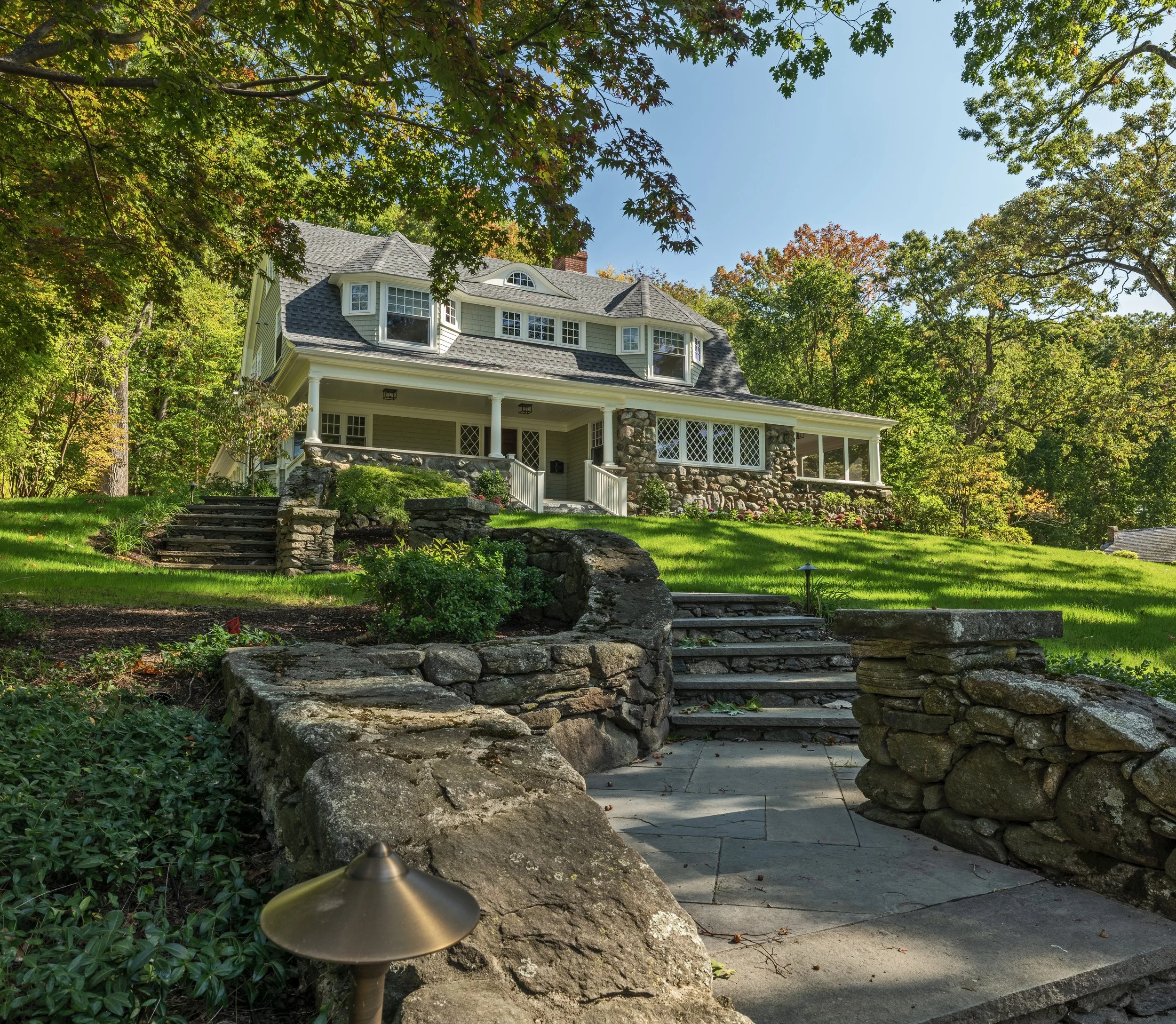 Gallery 1 — Lisa Pennick Interiors, Inc.