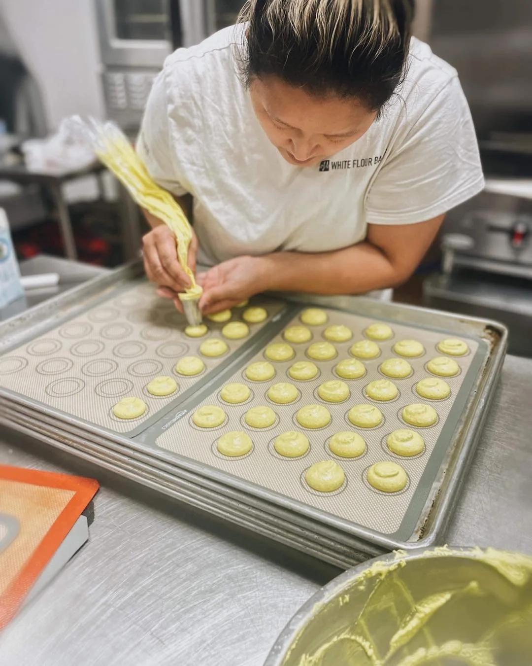 White Flour Bakes