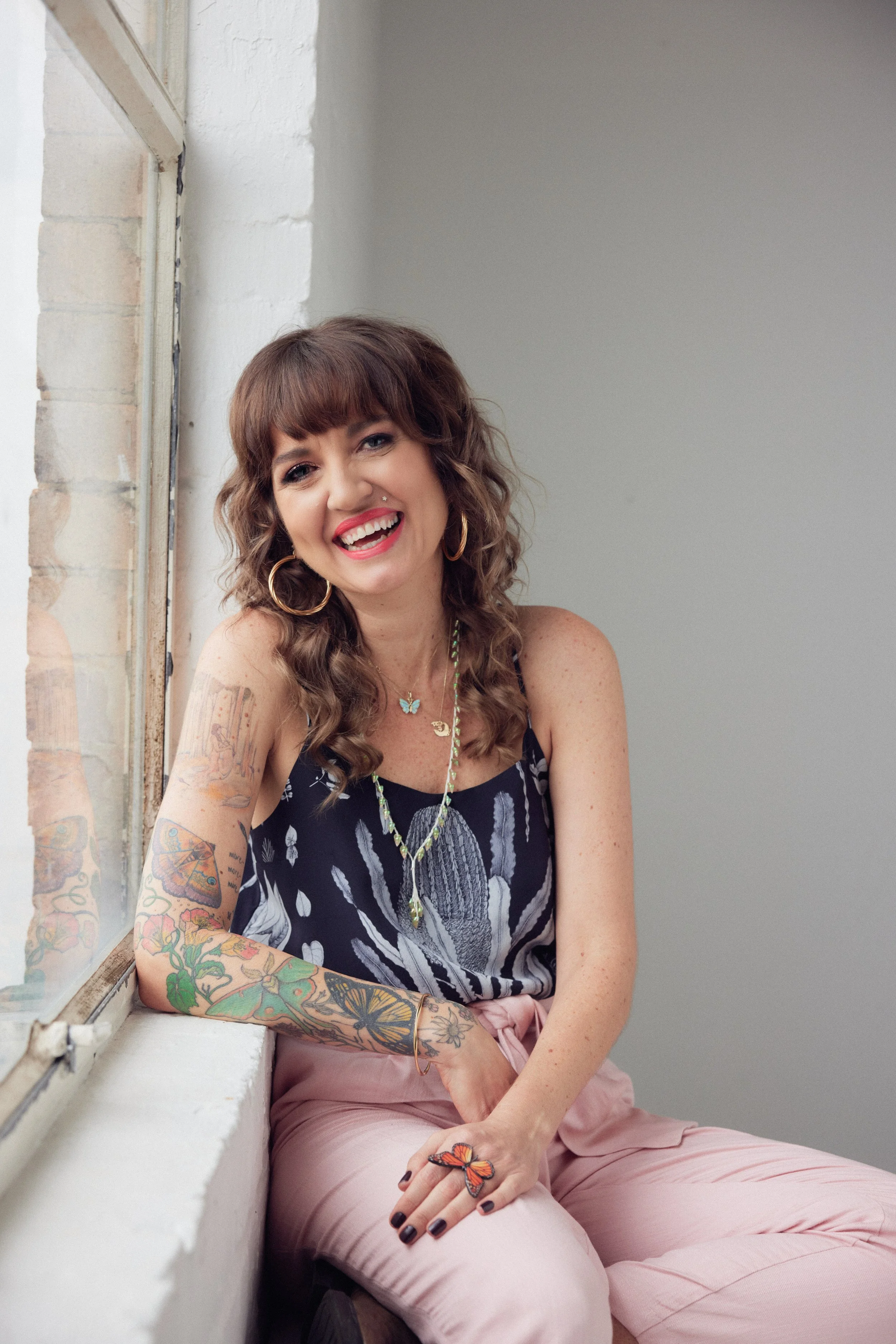 About — Holly Ringland