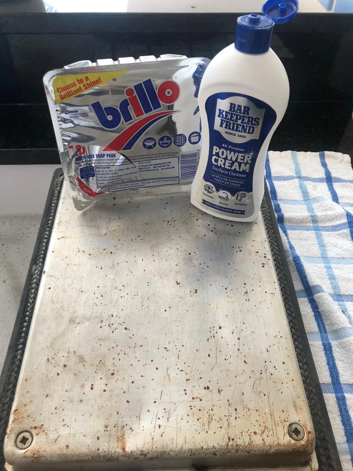 How to give your beloved Aga a deep clean! A step-by-step guide to ...