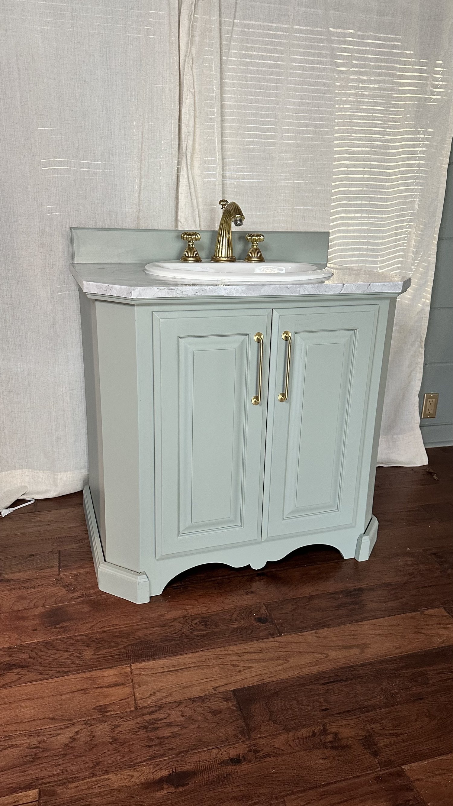 How to Refinish Old Bathroom Vanities — Maggie McGaugh