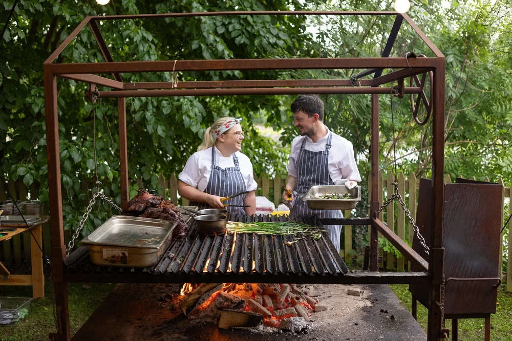 The Taybank Gardens | Experience Scenic Beer Gardens – Visit Now — The ...