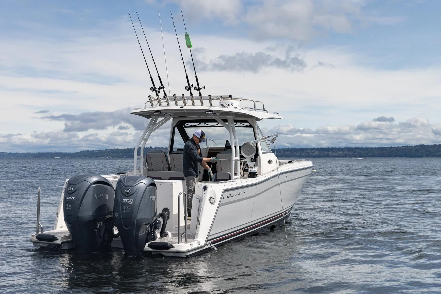S-310 CW — Solara Boats