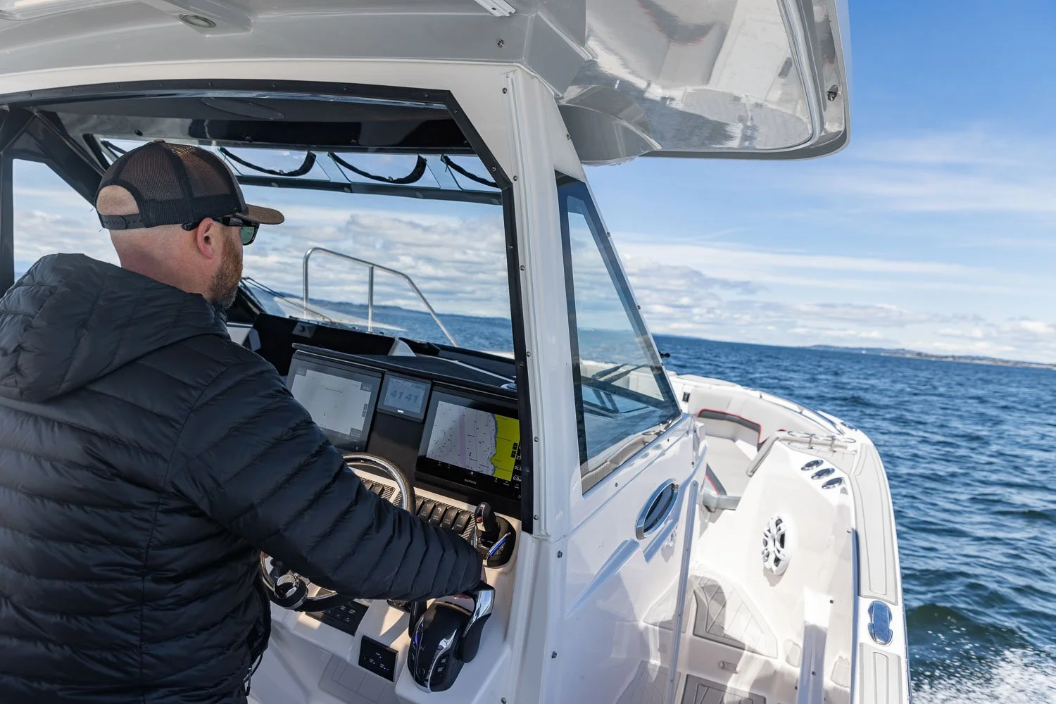 S-310 CW — Solara Boats