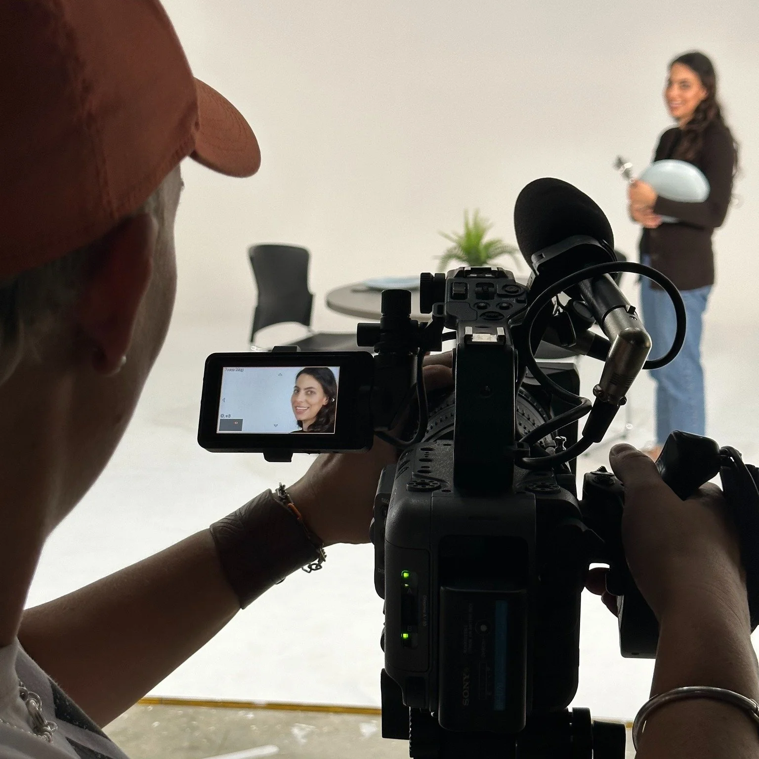 5 Tips for Lighting a White Cyclorama Evenly in Your Studio — Star ...