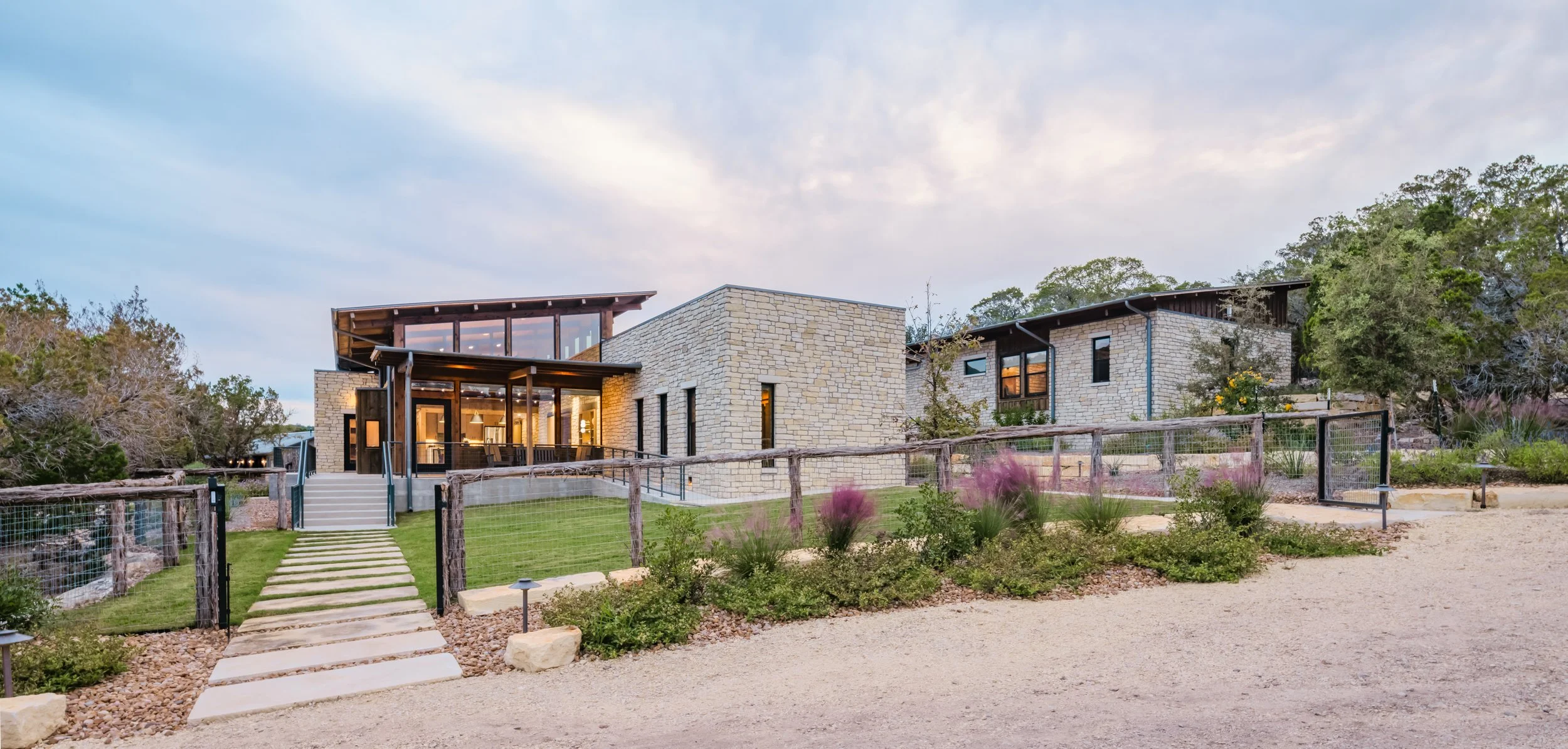 Singing Hills Bluff Compound — Card and Company Architects
