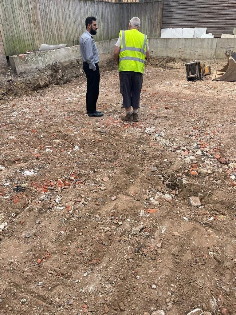 Building Purley Masjid — Purley Masjid