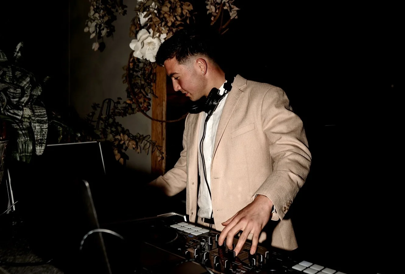 Who Are The 4 Best Canberra DJs (2025 Update)