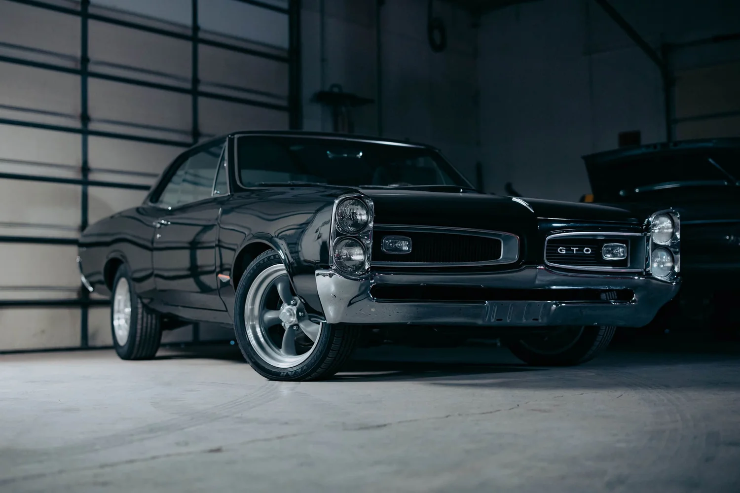 Muscle Car Auto Body, Paint & Restoration Gallery. — Xtreme Muscle Carz