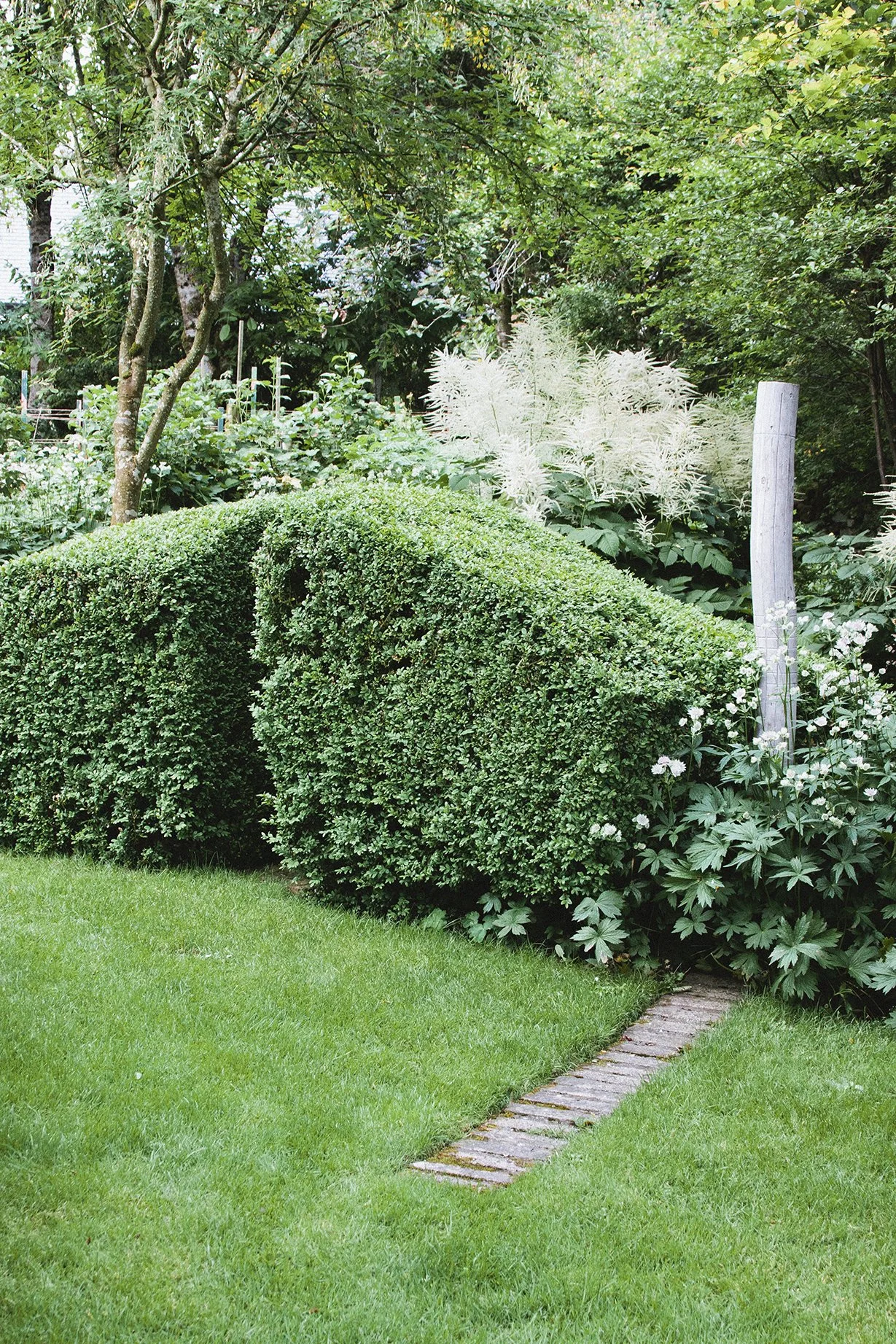 Monuments at a Whisper | Ian Hamilton Finlay’s Little Sparta — Print ...