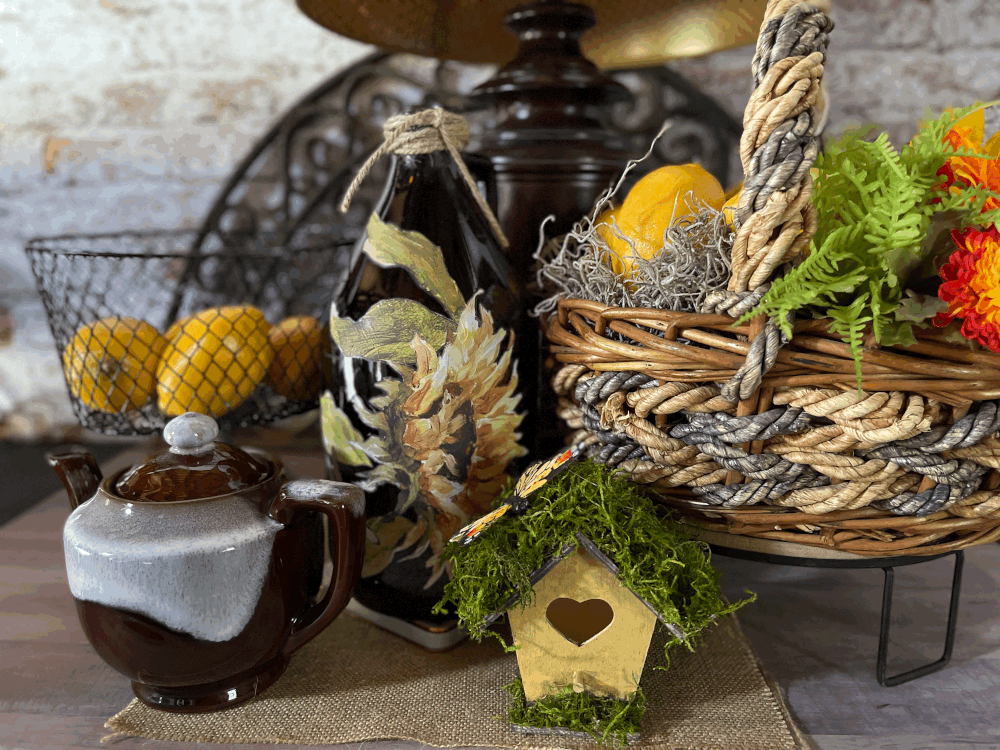 Chicken Wire Message Board — SWEET YELLOW HOUSE