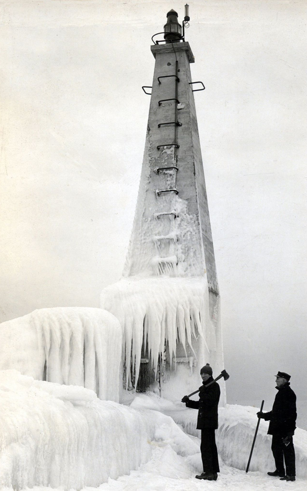 About Us — Old Lighthouse Museum