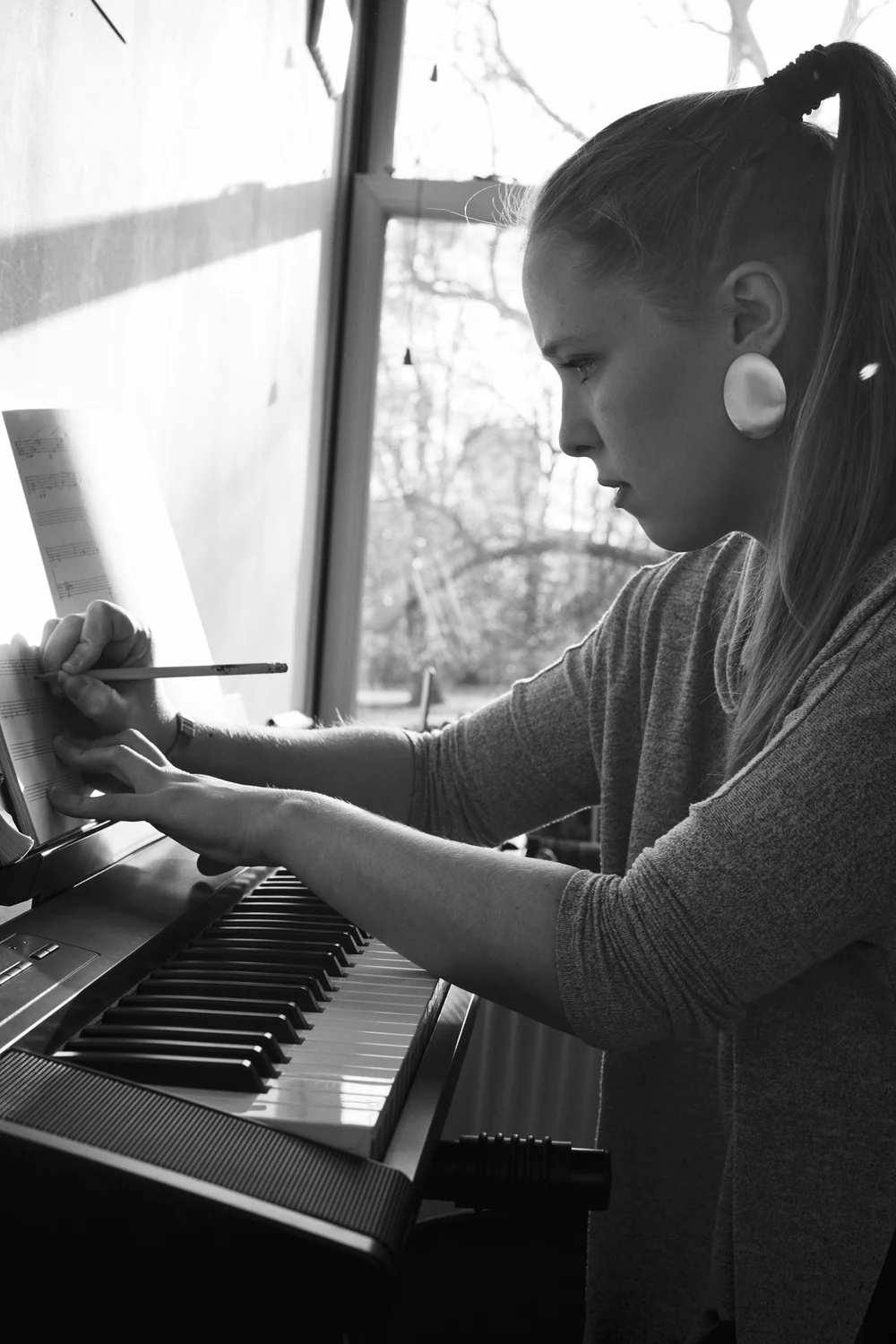 About — Dani Howard