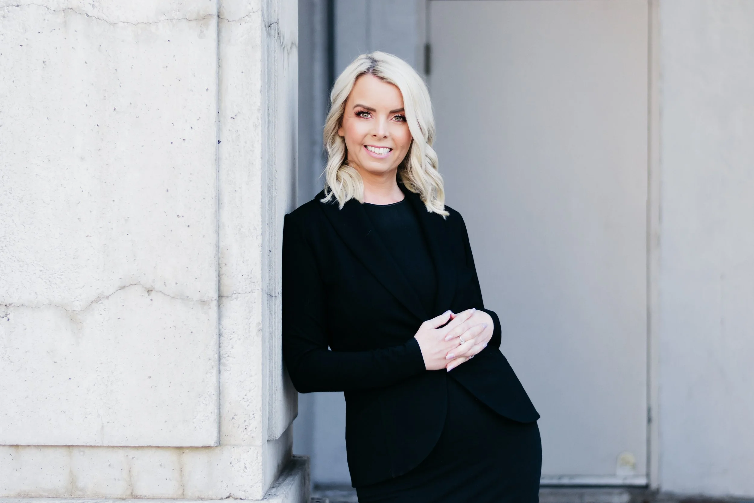 Jessica Waugh Photography Burlington ON Headshot, Branding and Product ...