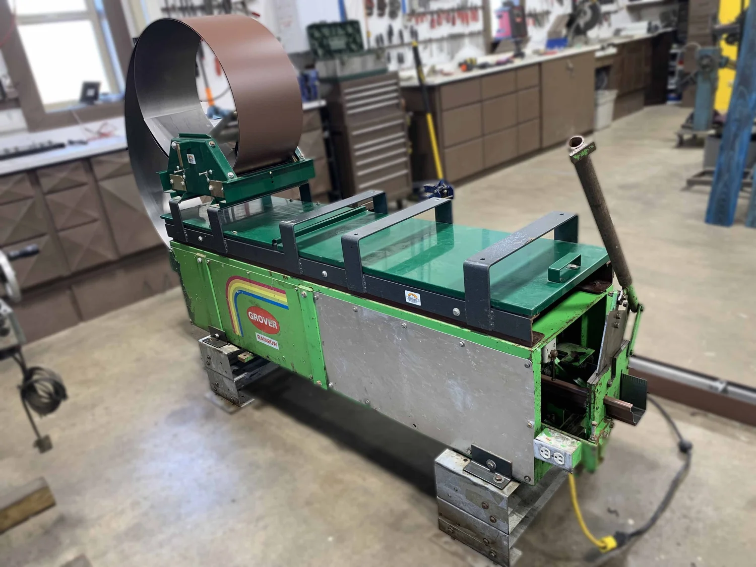 About — FoxGuard Gutter Covers & Fox's Flowrite Gutters