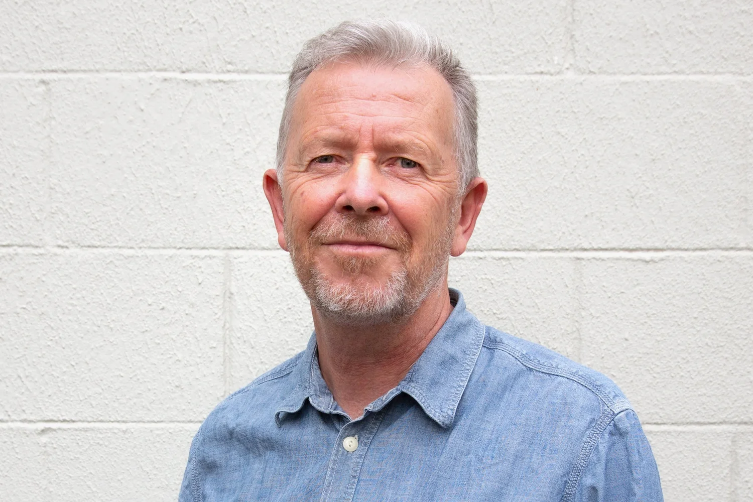 Peter Woodward — UDLA