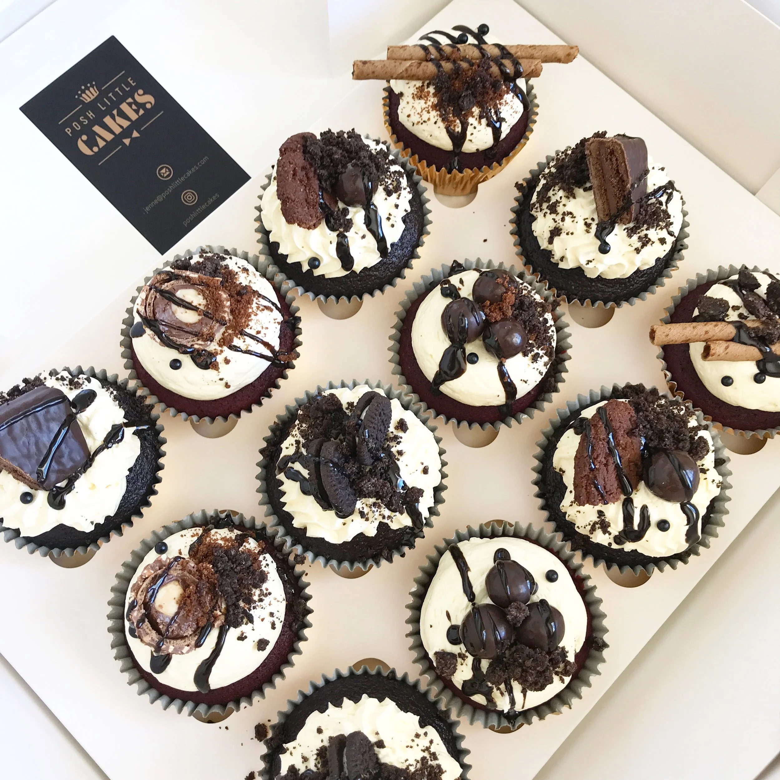 Deluxe Cupcakes — POSH LITTLE CAKES®