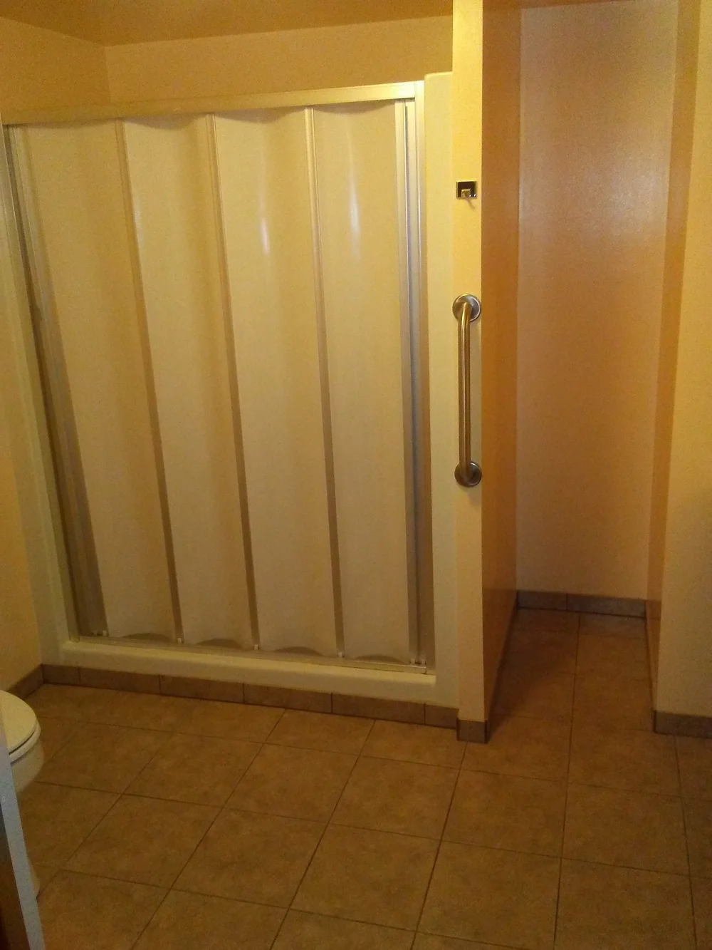 Hotel — Niagara Shores Campground