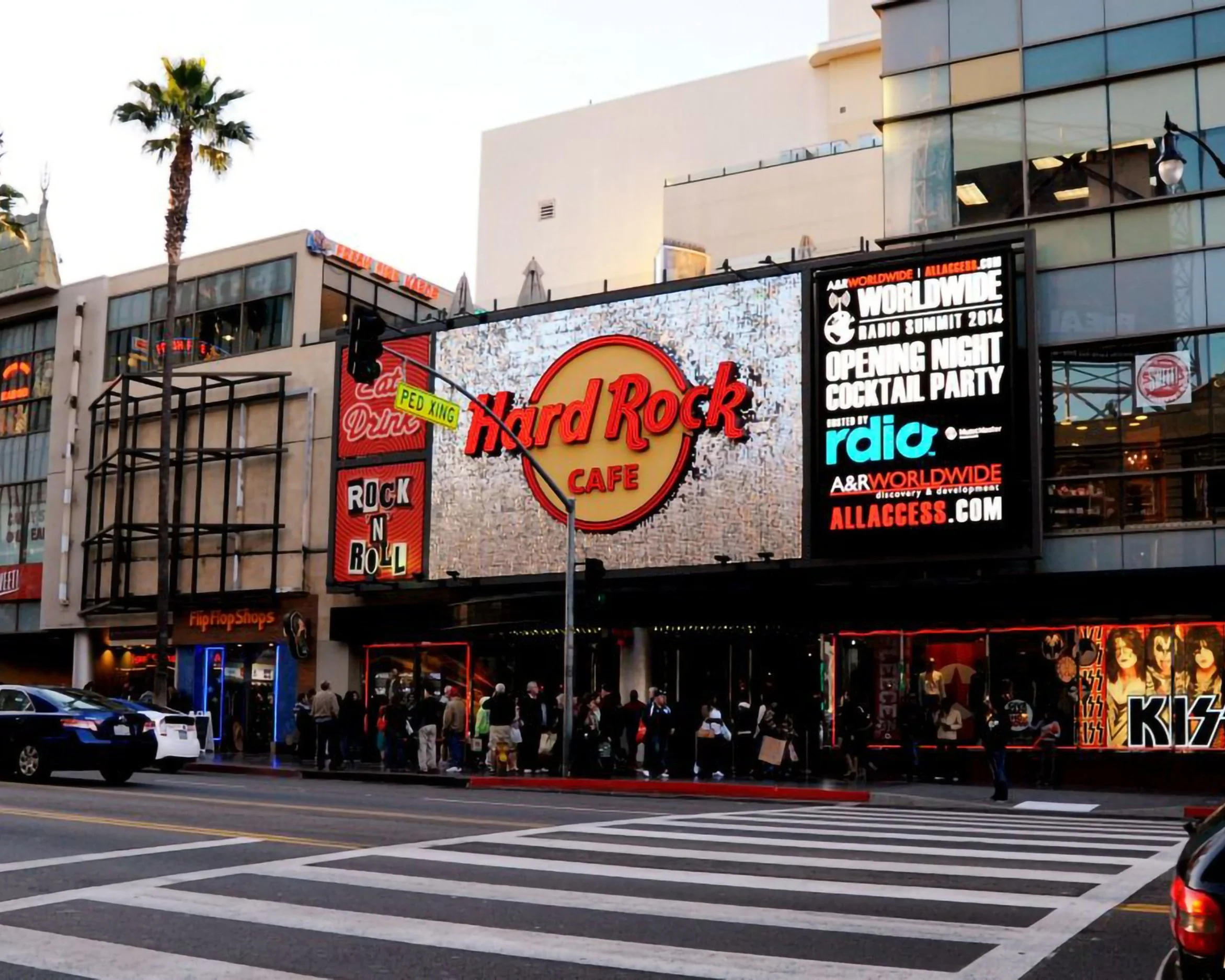 Ovation Hollywood