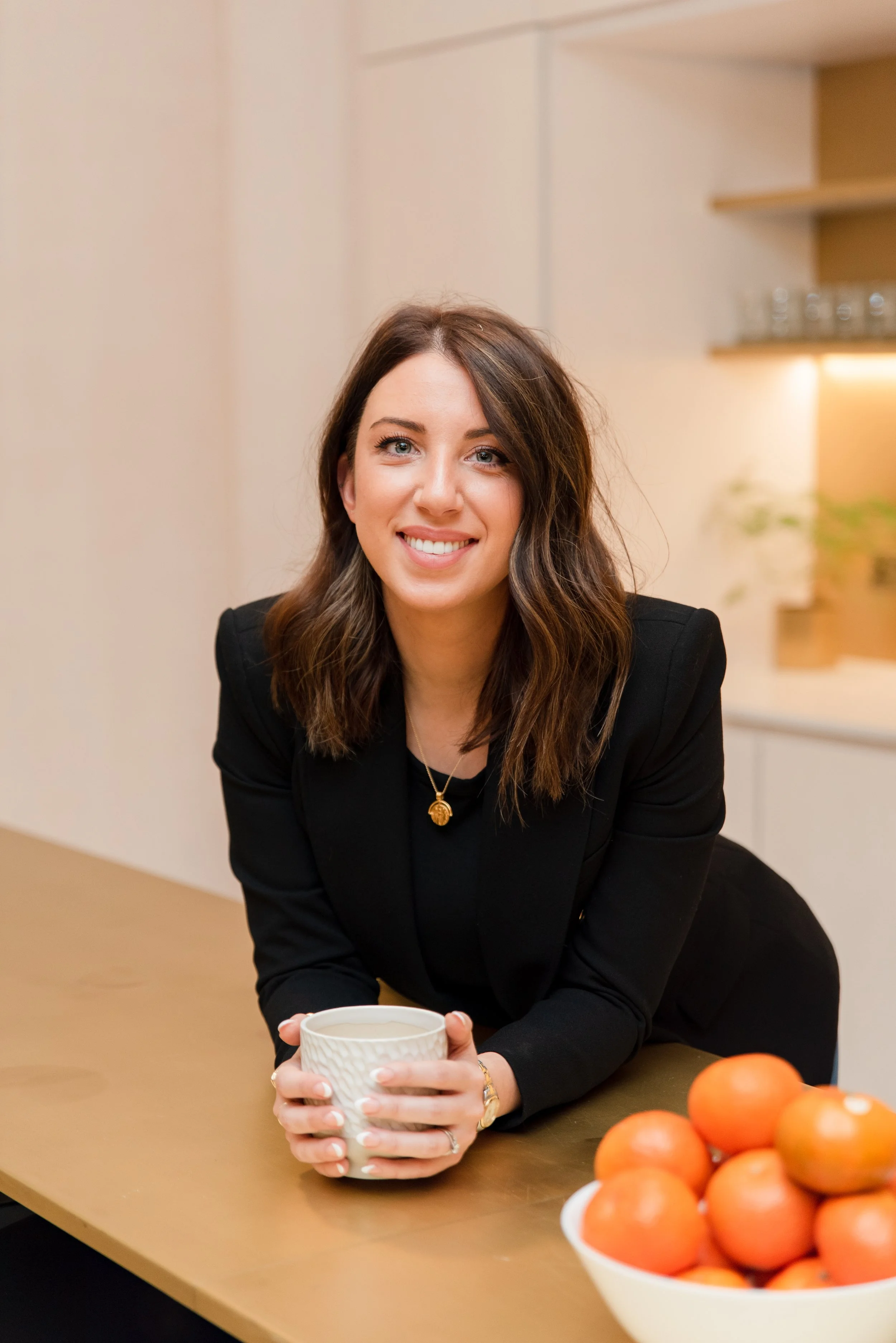 ABOUT — Veronica Mezzetti-Draia