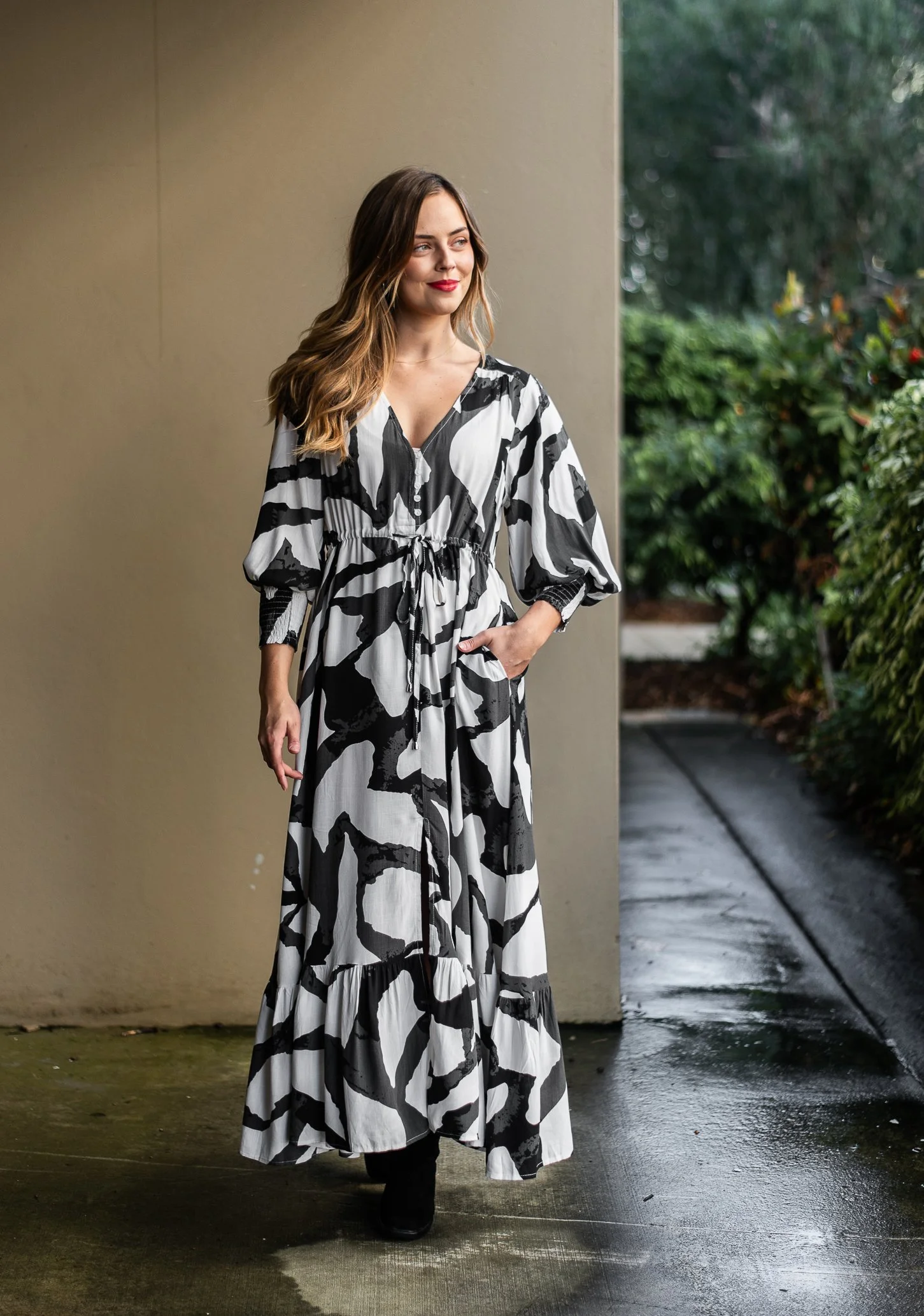 Gallery 1 — Silver Wishes the Label