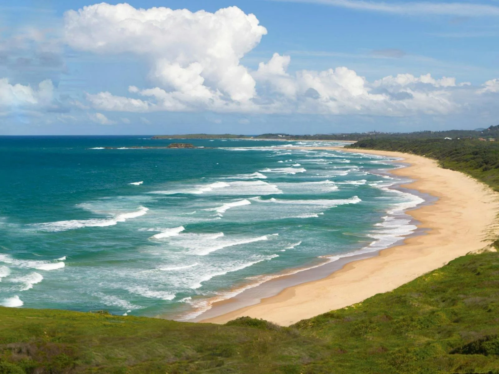 Woolgoolga — OCEANSTAYS.COM.AU