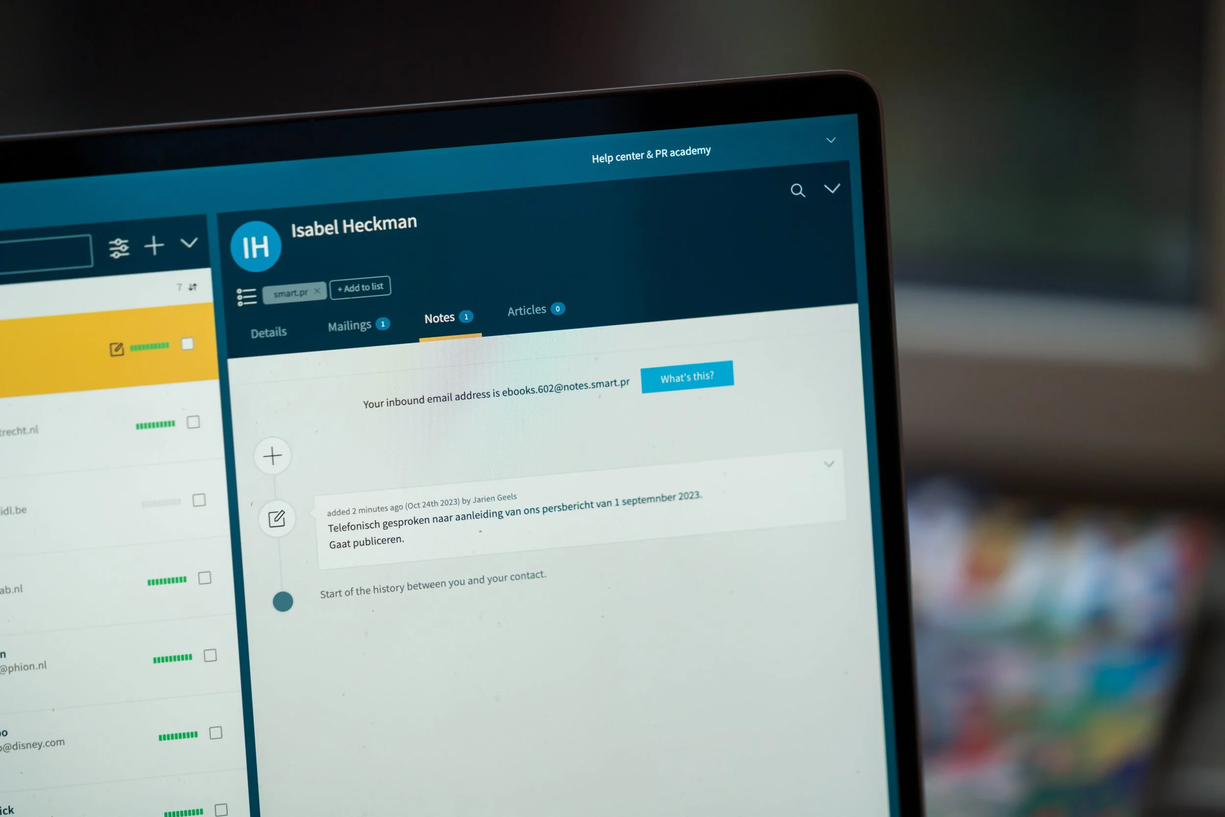 Perslijst maken: Hoe stel je een perslijst samen? — Smart.pr