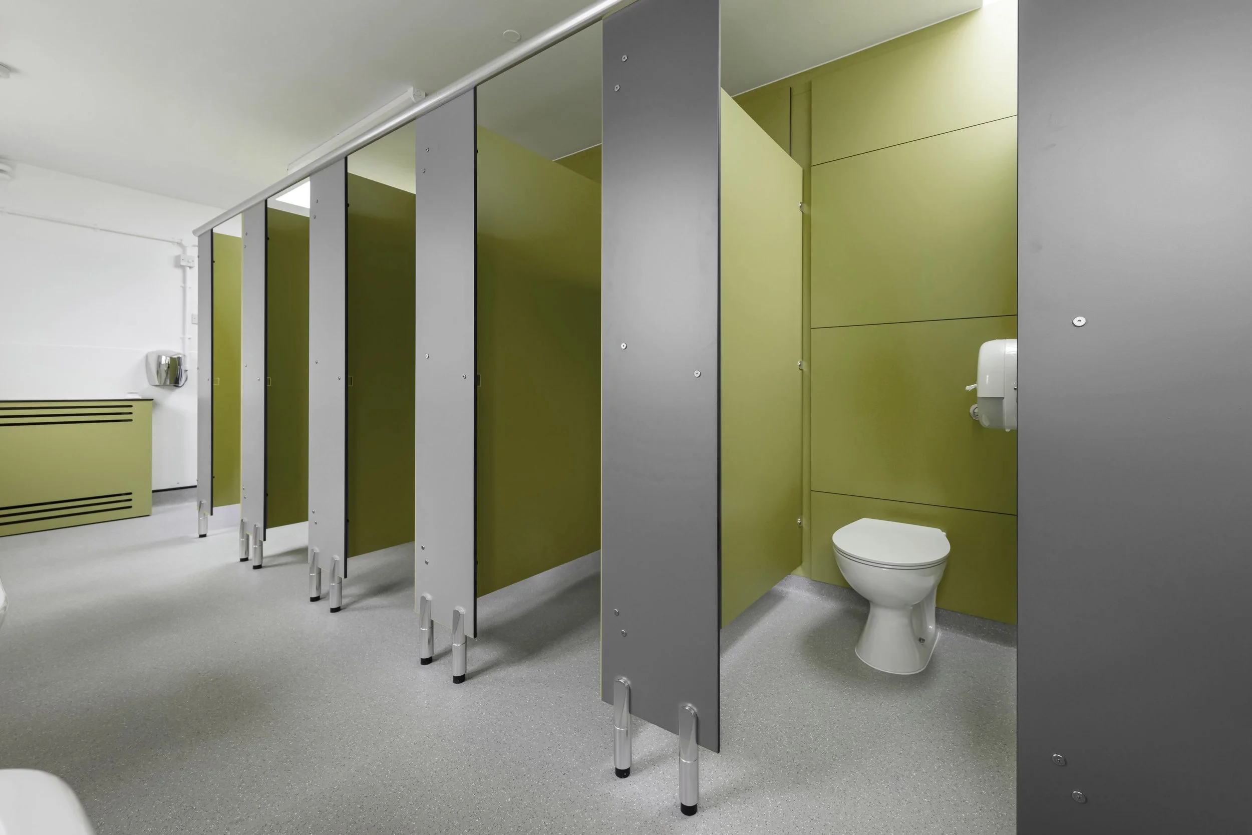 Trovex - Hygipod IPS - Hygidoor fire-doors - Wall Cladding - Washrooms